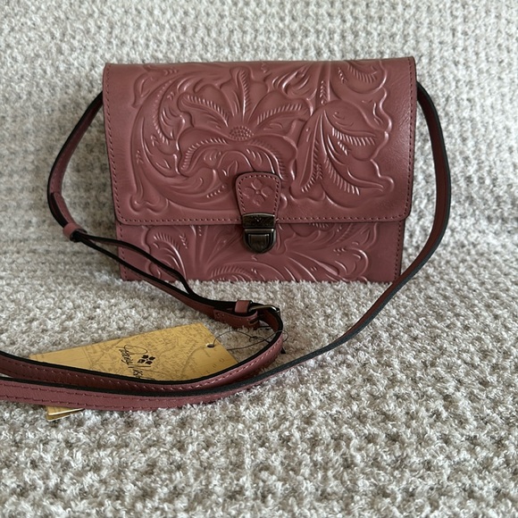 Patricia Nash | Bags | Patricia Nash Laurentina Old Rose Crossbody Bag ...